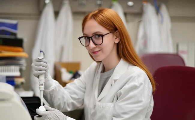 Mekenzie Peshoff explores brain tumor immunology through prestigious ...